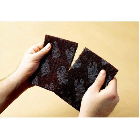 3M Scotch-Brite Between Coats Disc 8447, 17 In, 10 Cs, Maroon Very Fine ...