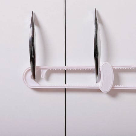 Dreambaby Dreambaby White Plastic Cabinet Slide Locks 2 pk L915A | Zoro
