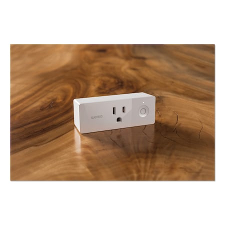 Wemo Mini Smart Plug, 2.4" x 3.8" x 1.4", 120 V F7C063 | Zoro