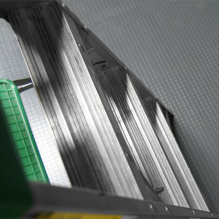 Rubber-Cal "Block-Grip" Vinyl Flooring Rolls - 2 mm x 4 ft x 5 ft Roll ...