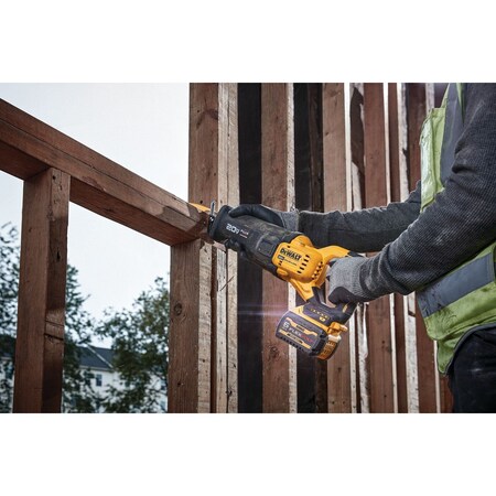 Dewalt 20V MAX* Brushless Cordless Reciprocating Saw with FLEXVOLT ...
