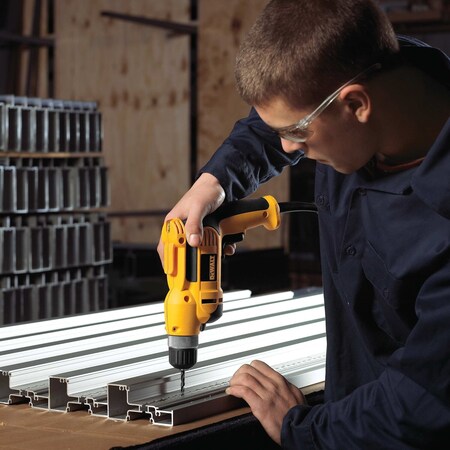 Dewalt 3/8" (10mm) VSR Pistol Grip Drill Kit with Keyless Chuck DWD110K ...