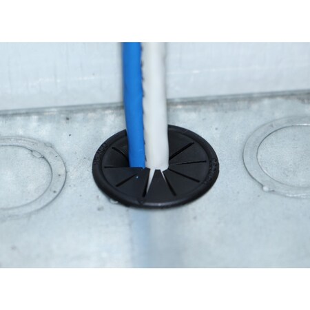 Southwire Plastic Knockout Bushing Snap In Star Configuration 1/2 In Ko ...