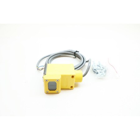 Banner 24-250V-AC Photoelectric Sensor Q45VR3LP | Zoro