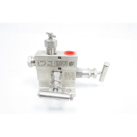 Hex Valve Hex Stainless Manifold 6980Psi HM501U3399413 | Zoro