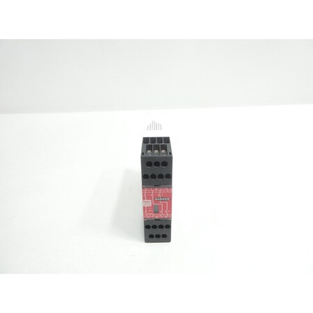 Banner 24V-DC SAFETY RELAY IM-T-9A | Zoro