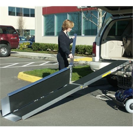 Ez-Access EZ-Access TRIFOLD AS6 6' Trifold Ramp TRIFOLD AS6 | Zoro