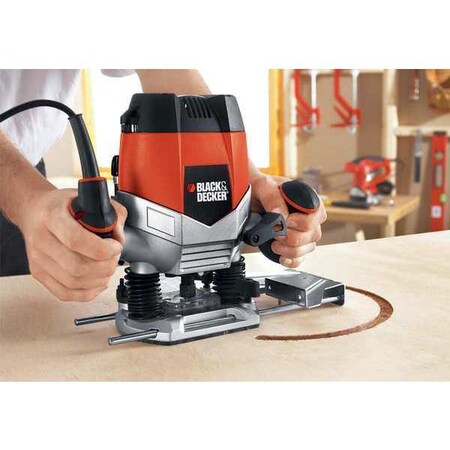 Black & Decker 10 Amp Variable Speed Plunge Router RP250 | Zoro