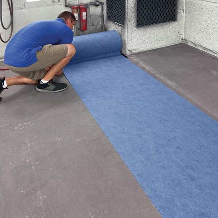 Pig Paint Booth Mat, 32 in x 100 ft, Paints, Solvents, Stains, Blue ...