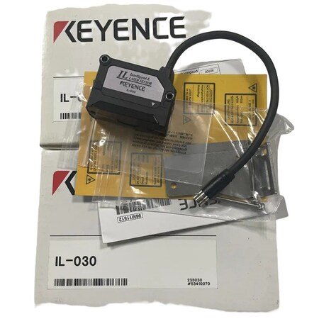 Keyence CMOS Multi-Function Analog Laser Sensor, Sensor Head IL-030 | Zoro
