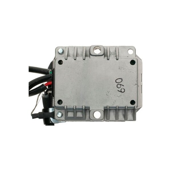 Standard Ignition Ignition Control Module - Intermotor LX-690 | Zoro