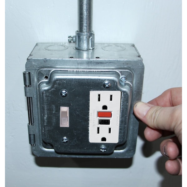 Southwire Electrical Box W/ Hinged Toggle and GFCI Cover, Square Box ...