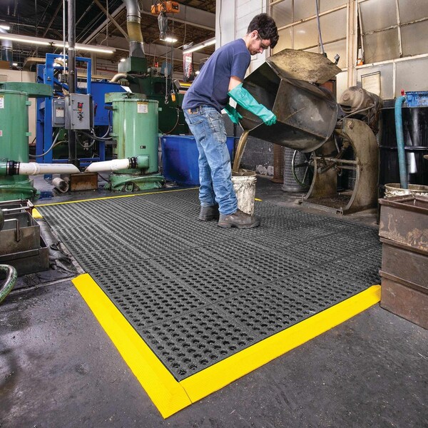 Pig TuffGrit Modular Anti-Fatigue Drainage Mat FLM8500-3X3T-BK | Zoro