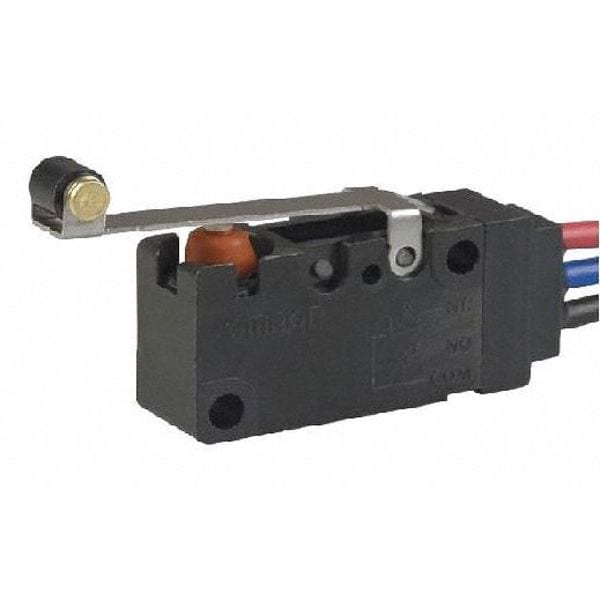 Omron Miniature Sealed Snap Action Switch, Hinge Roller, Lever Actuator, SPDT, 3A @ 240V AC ...