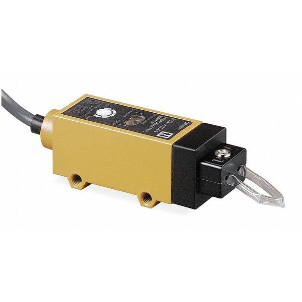 Omron Fiber Optic Amplifier E3S-X3CE4 | Zoro