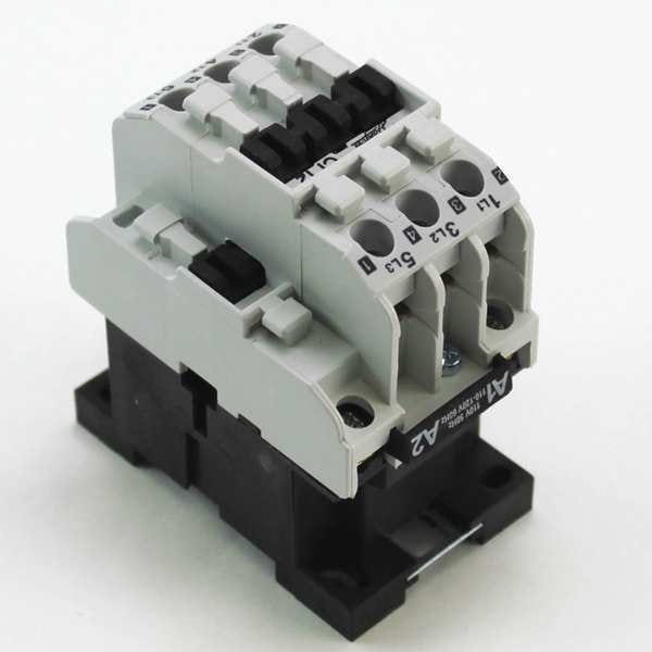 Danfoss CI12 Contactor, 110/120V, 25A, 3P 037H003123 | Zoro