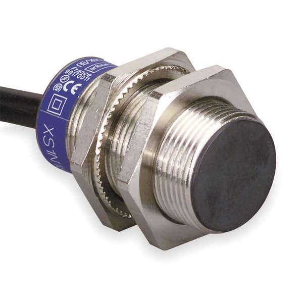 Telemecanique Sensors Proximity Sensor, Inductive, 10mm, PNP, NO ...