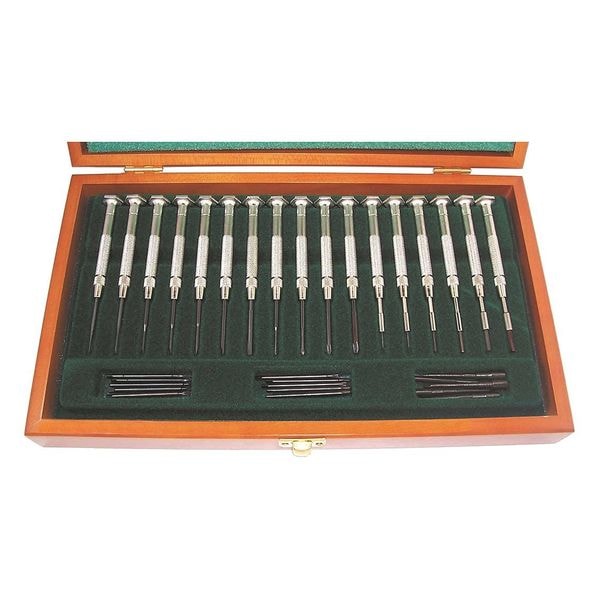 Moody Tool Deluxe Tool Set, Metric 33 Pc 73-0233 | Zoro